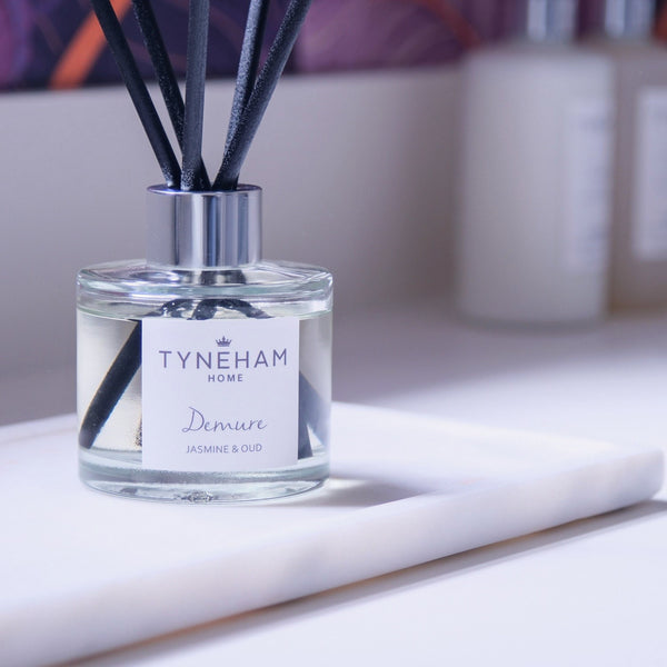 Demure Classic Reed Diffuser - Tyneham Canada